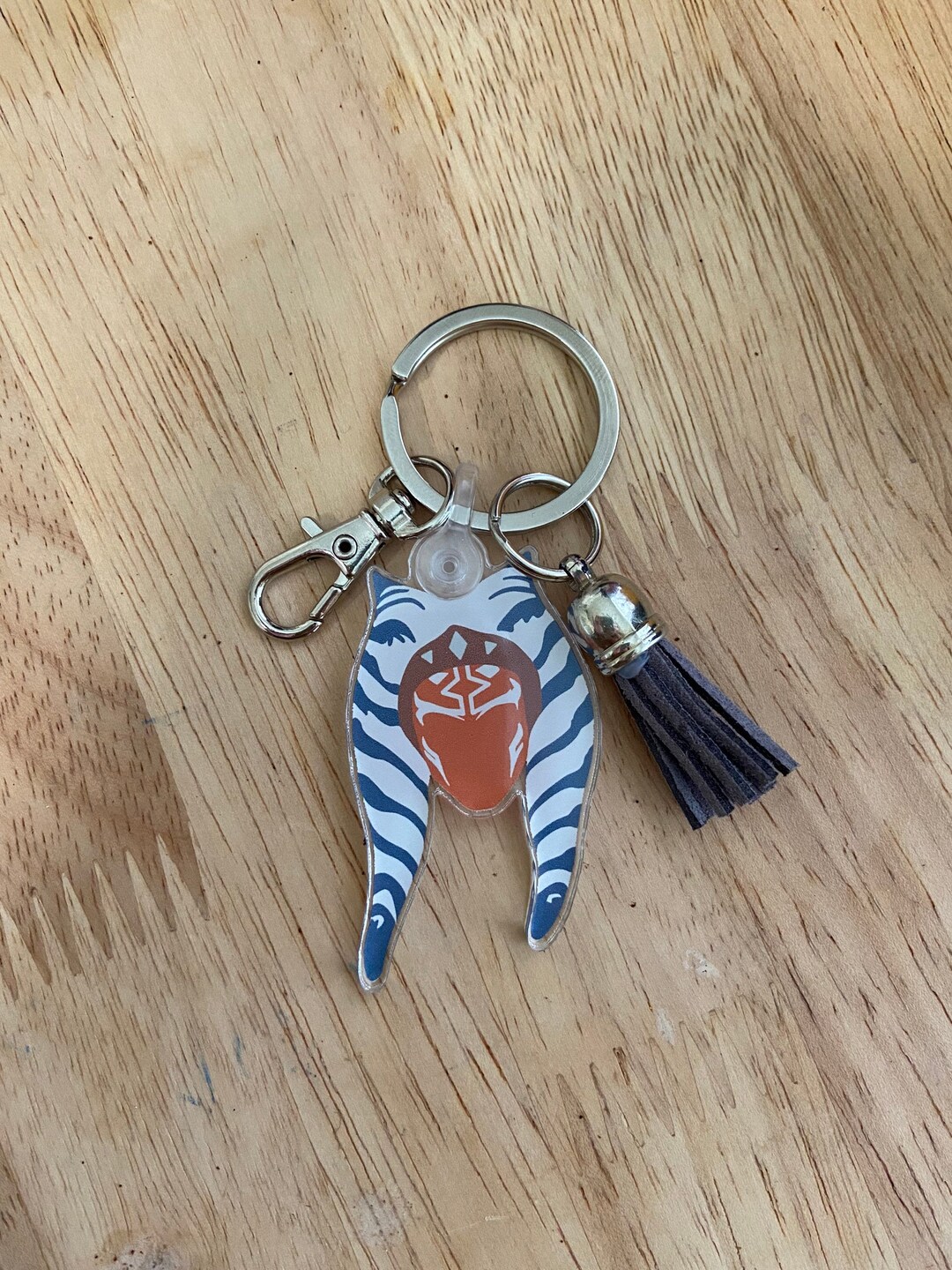 Ahsoka Tano Keychain- Star Wars - Etsy