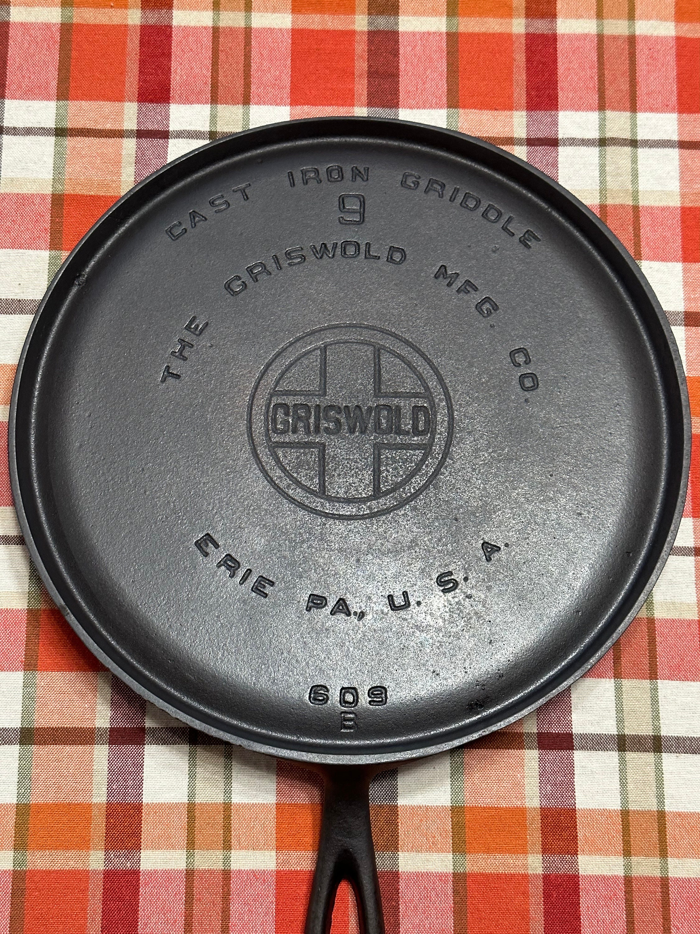Griswold #9 609 Large Block Logo Cast Iron Griddle - Etsy