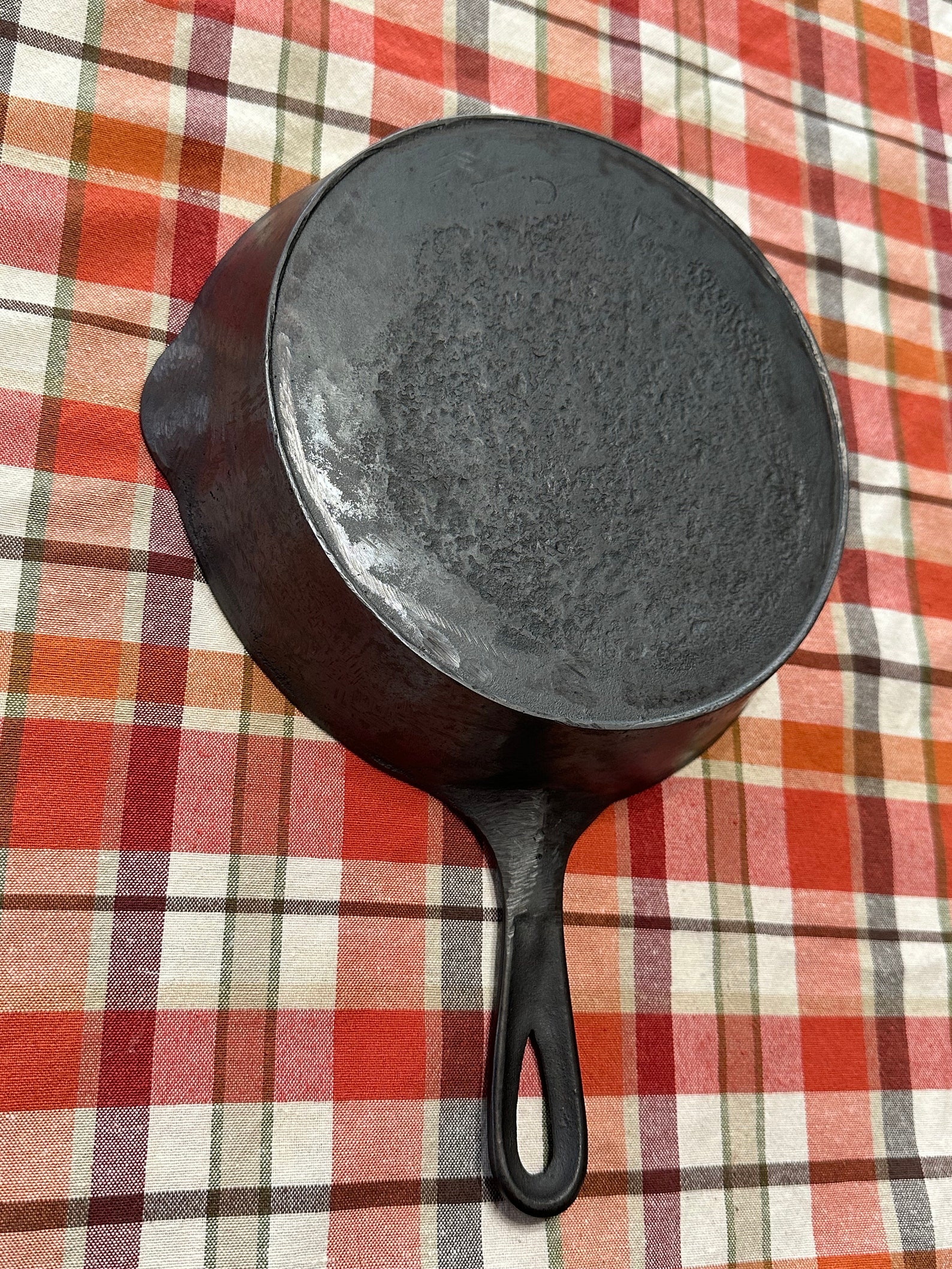 Erie #7 Cast Iron Skillet - Etsy