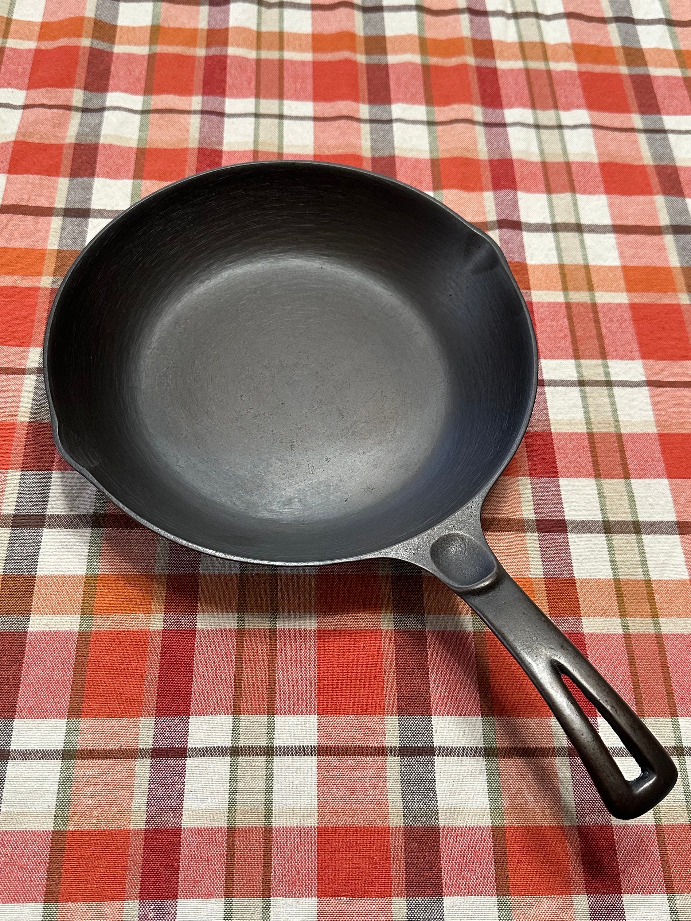 Wagner Ware 9 Inch Cast Iron Chef Skillet - Etsy
