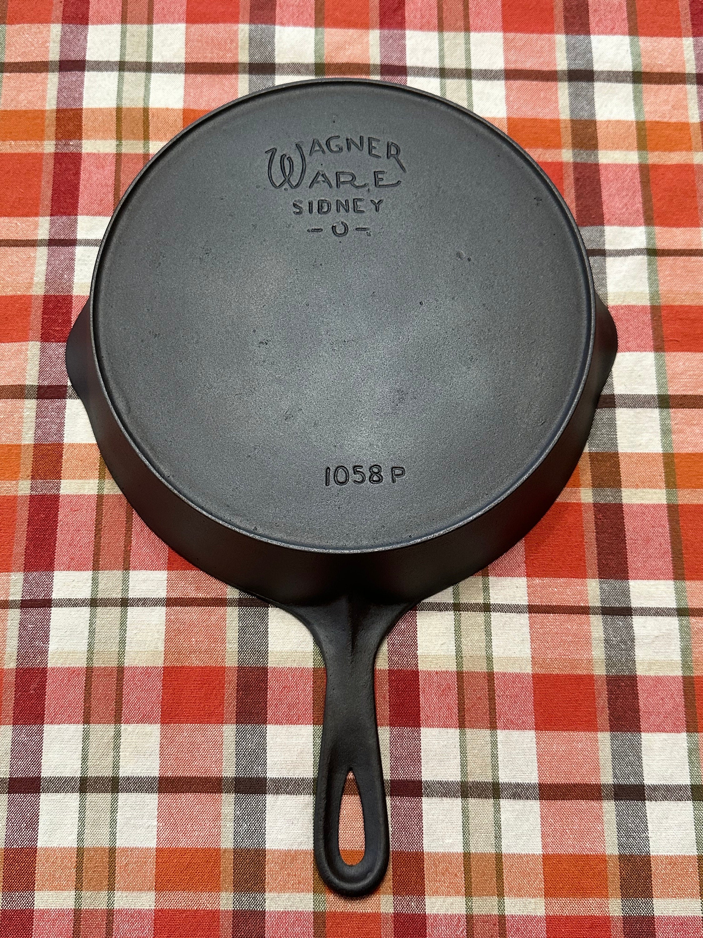Beautiful Vintage Wagner Ware #8 Cast Iron Skillet W/ Heat Ring - Etsy