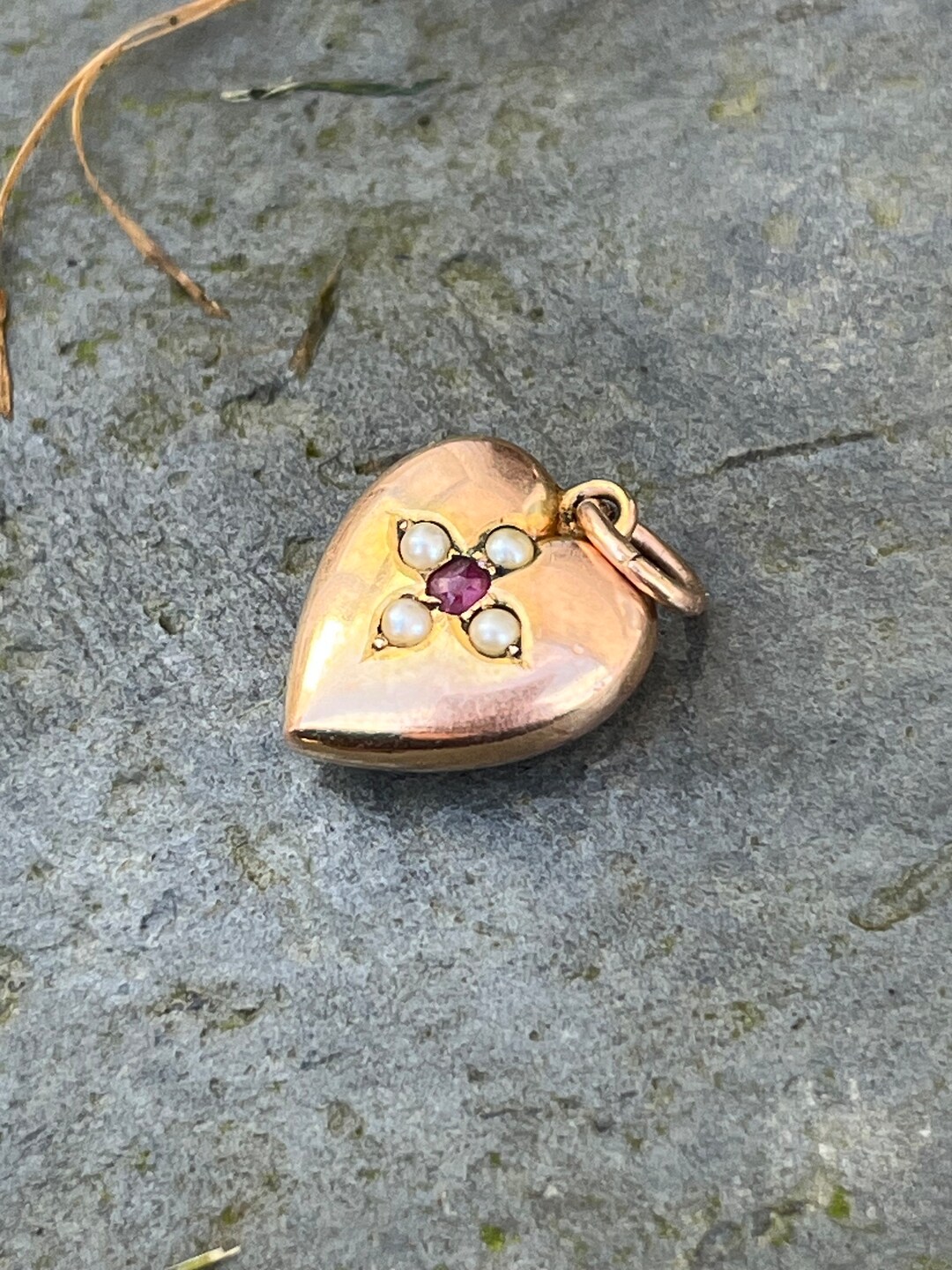 Beautiful 9ct Pearl and Ruby Heart Pendant - Etsy