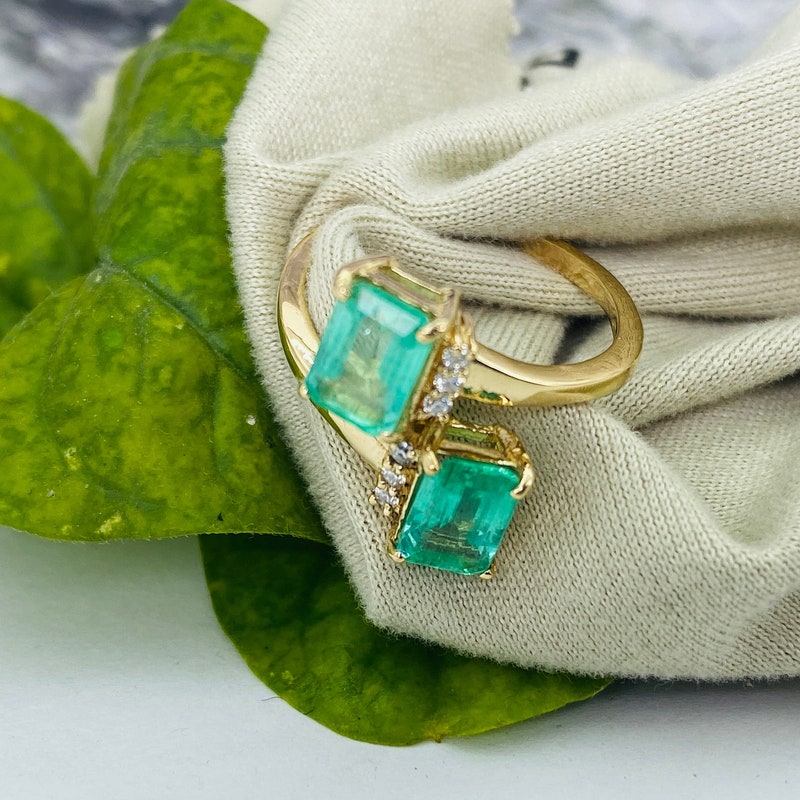 Emerald Colombian Ring - Etsy