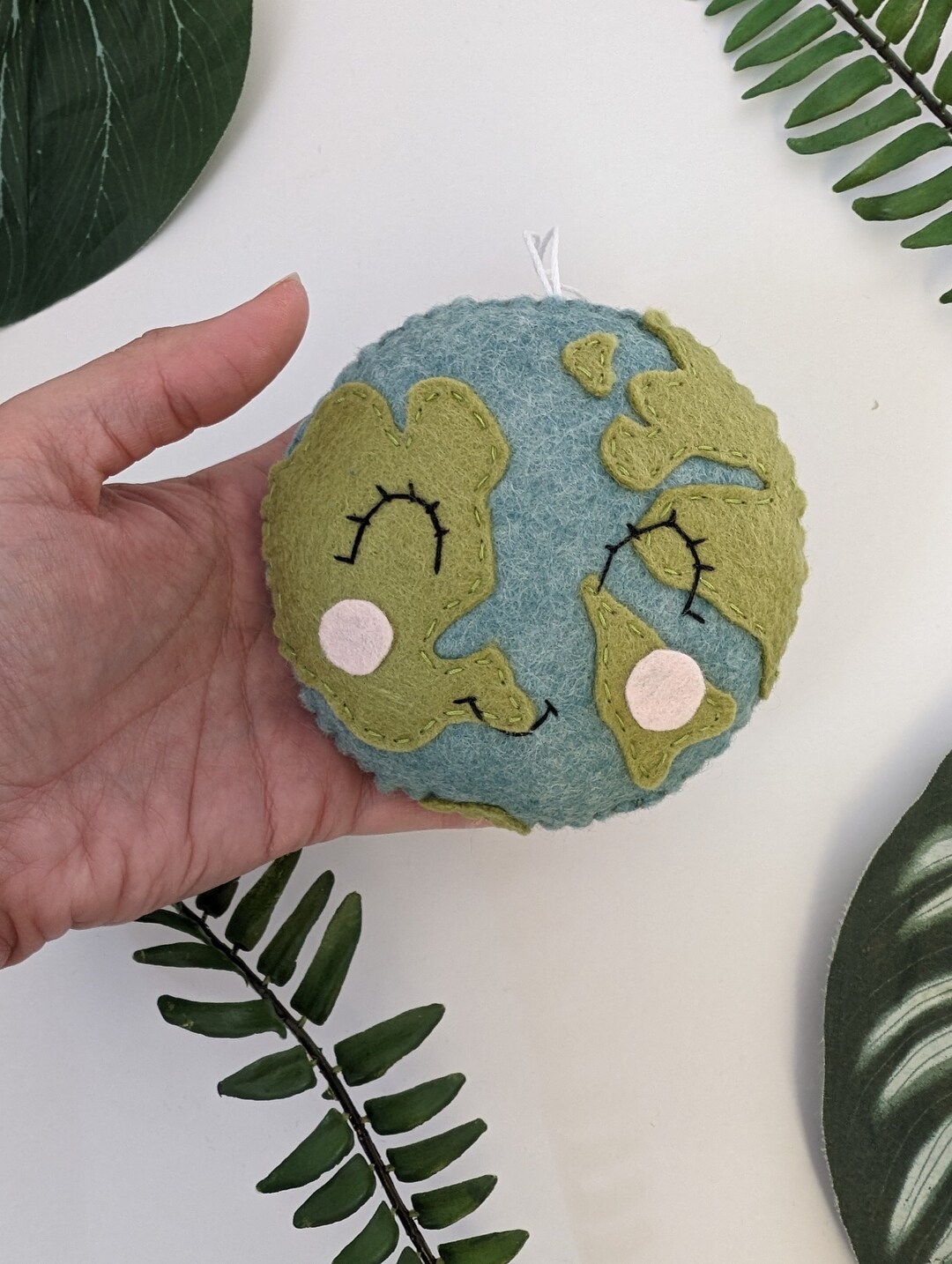 Felt Earth Wall Hanging Decoration, Space Theme Bedroom Decor, World ...