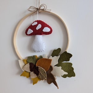 Autumn Toadstool Hoop, Autumn Home Decor, Felt Toadstool Decor, Autumn ...