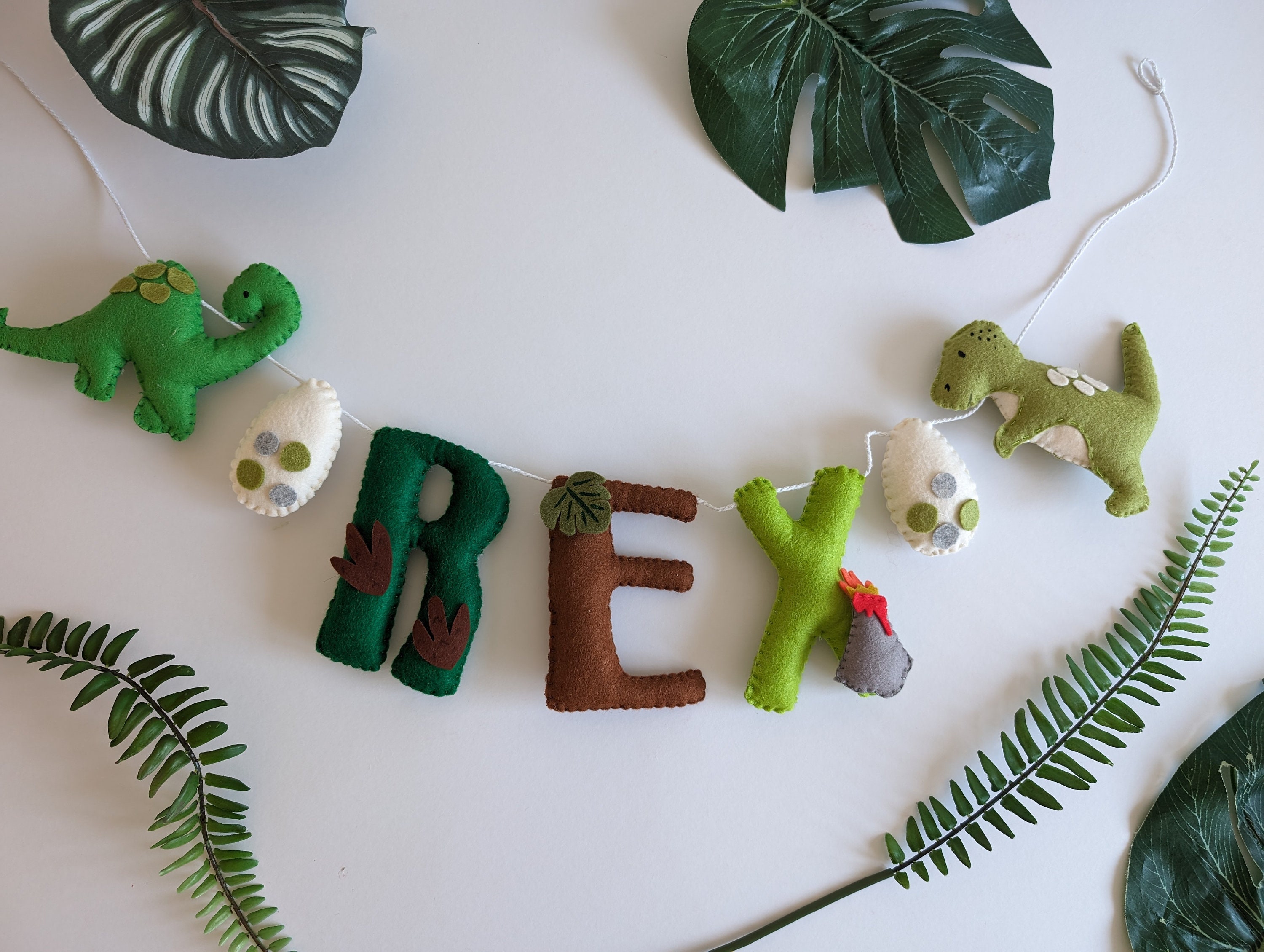 Dinosaur Name Banner, Felt Dinosaur Garland, Dinosaur Themed Bedroom ...