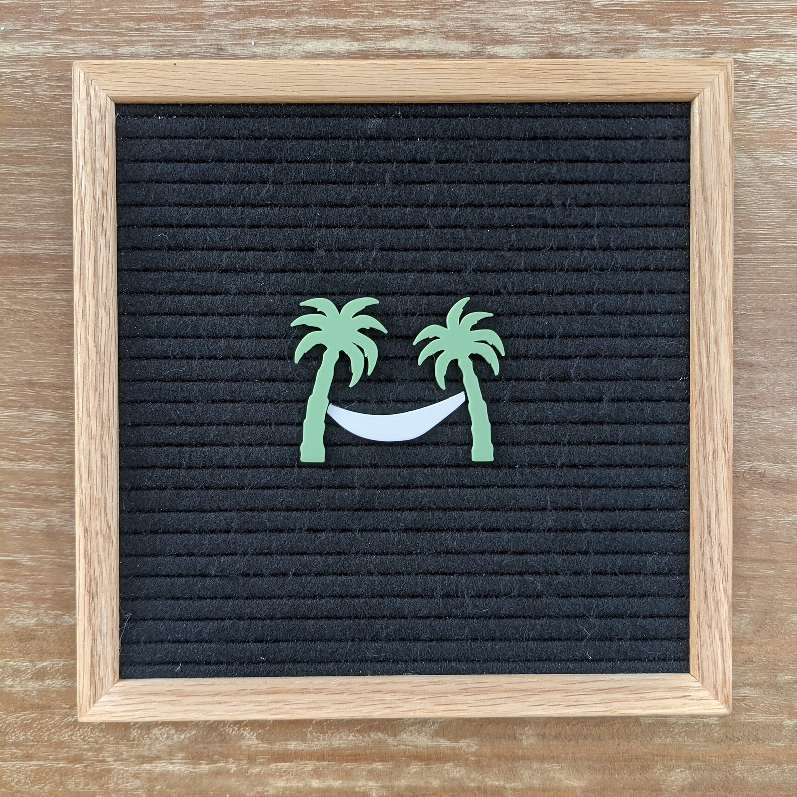 Palm Tree Hammock Letter Board Icon / Summer Time / Island Life / Ocean ...
