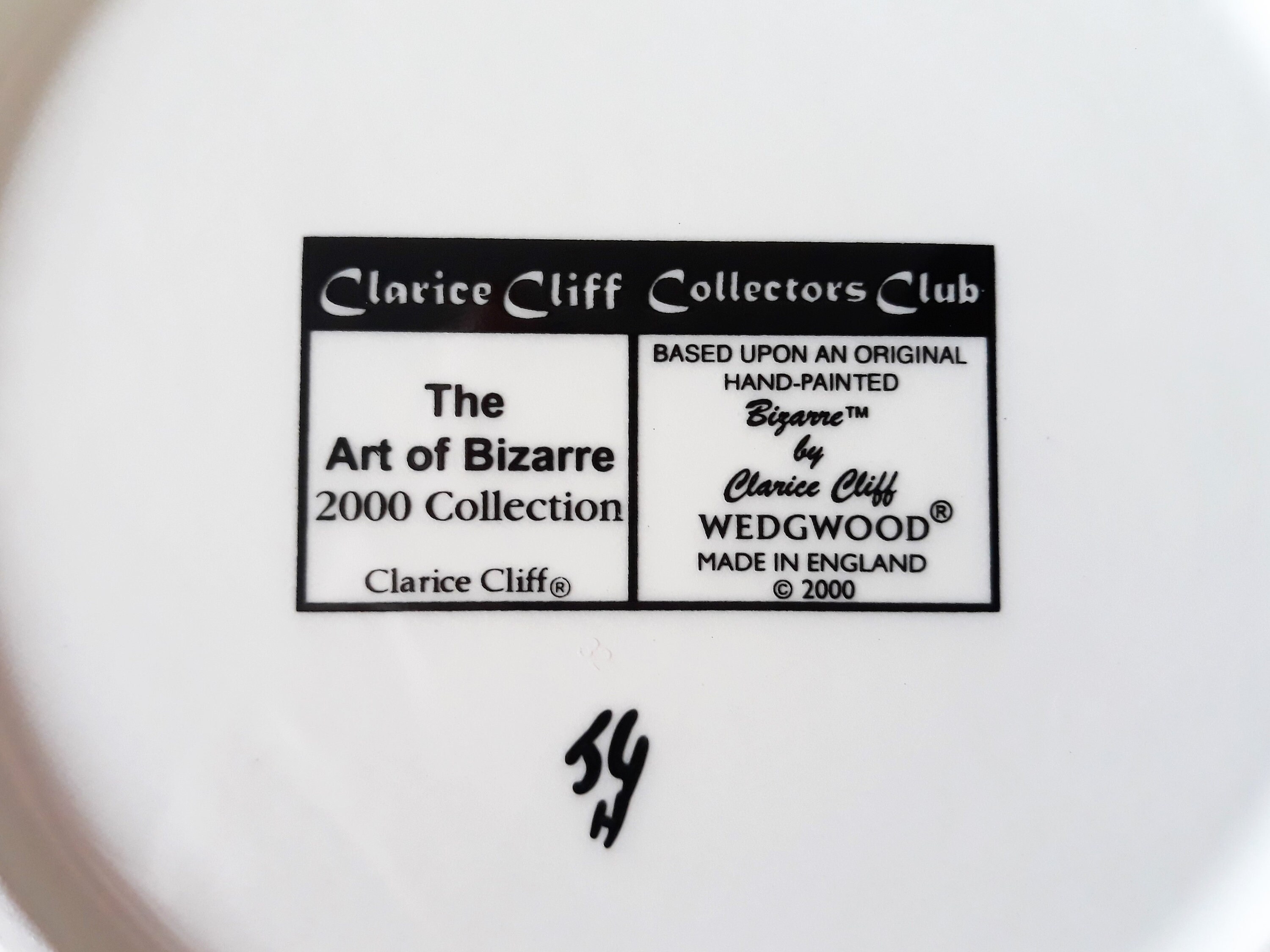 Clarice Cliff Wedgwood Plate, Honolulu Biarritz, Art Deco Style, 2000 ... Clarice Cliff Wedgwood Plate, Honolulu Biarritz, Art Deco Style, 2000 ...