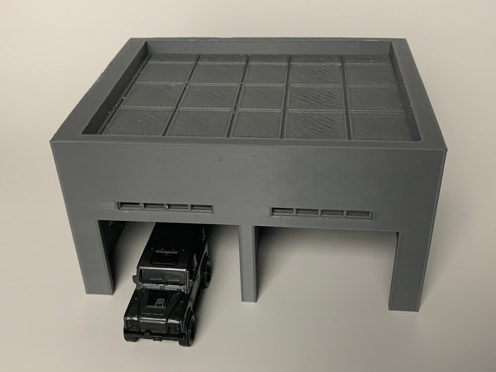 1/64 Scale Car Garage City Diorama (grey) (S Scale) (matchbox ...