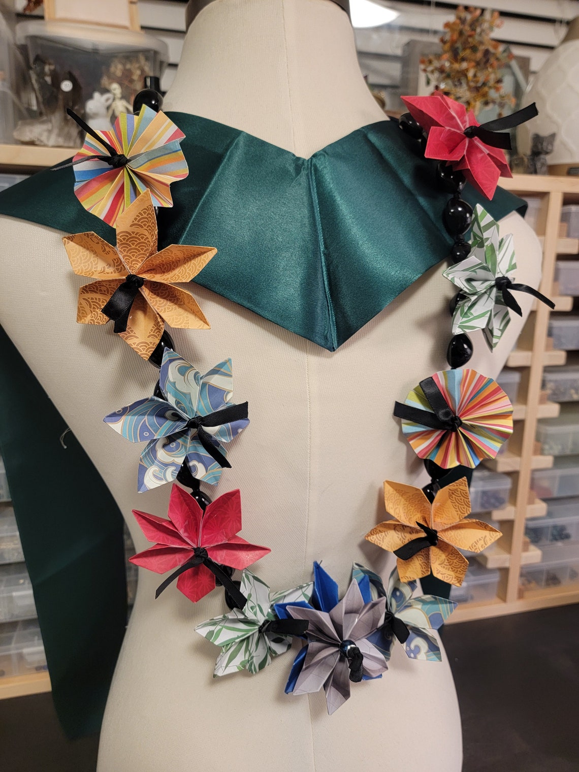Graduation Paper Lei - Etsy