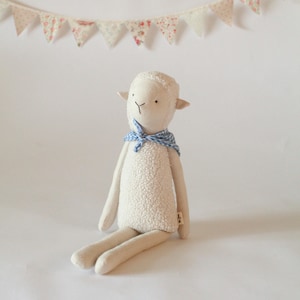 Winston the Sheep - Handmade 21 Inch Stuffed Animal - Stuffed Sheep - Etsy