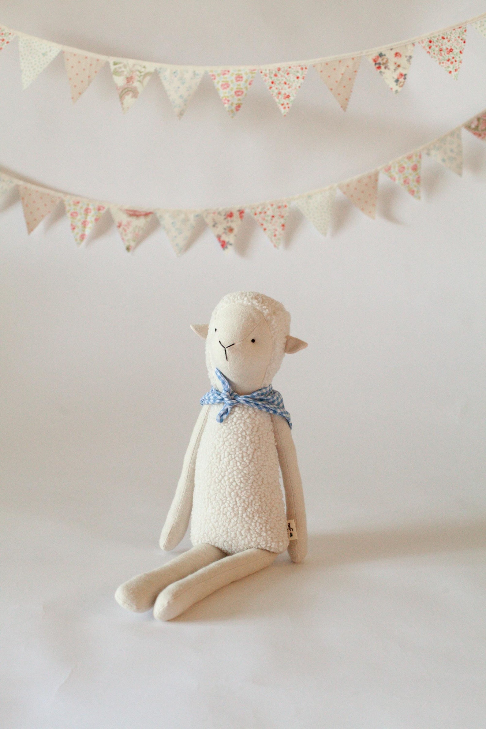 Winston the Sheep - Handmade 21 Inch Stuffed Animal - Stuffed Sheep - Etsy