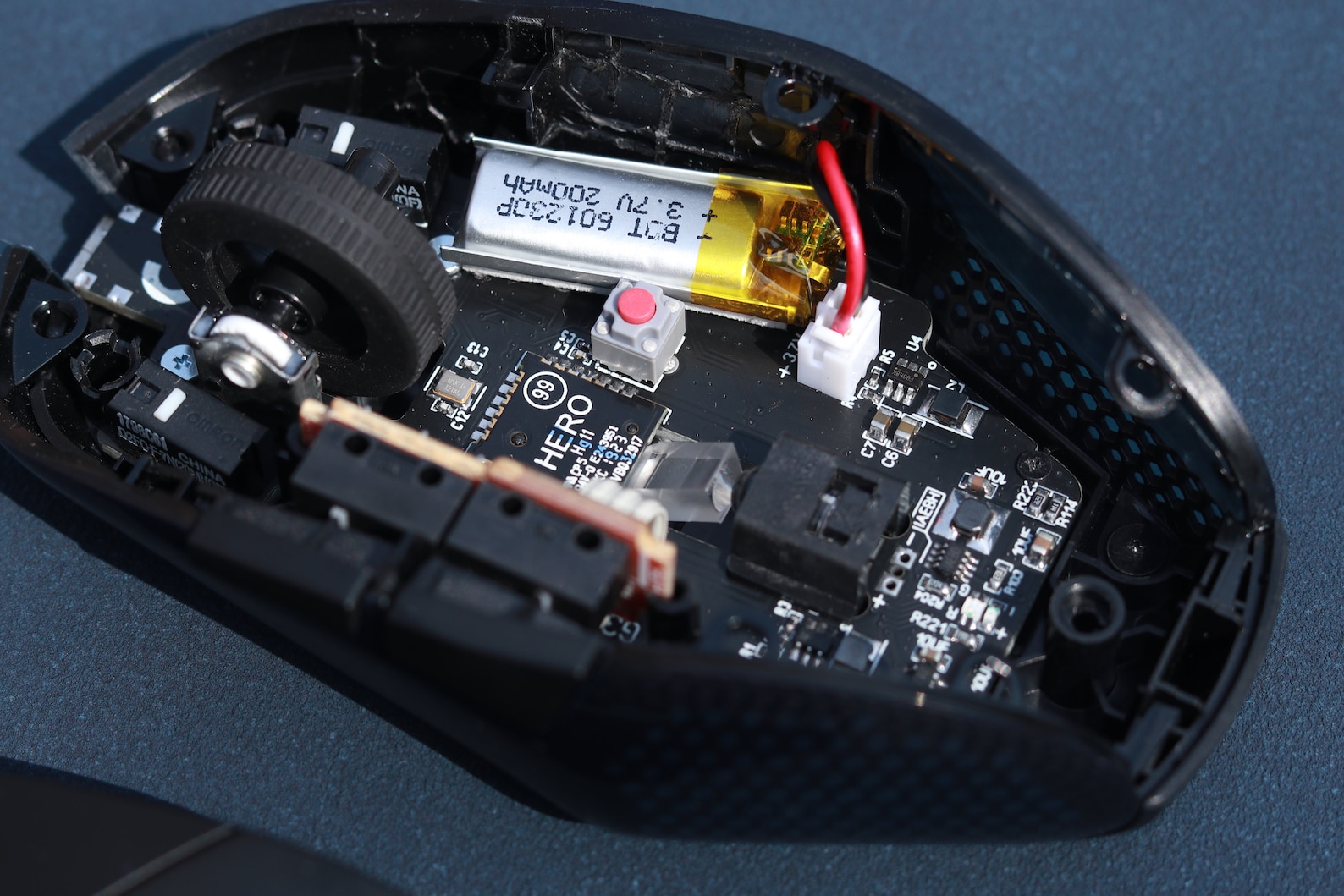 Customized Logitech G305 PCB Changing Wired Mouse to Wireless High ...