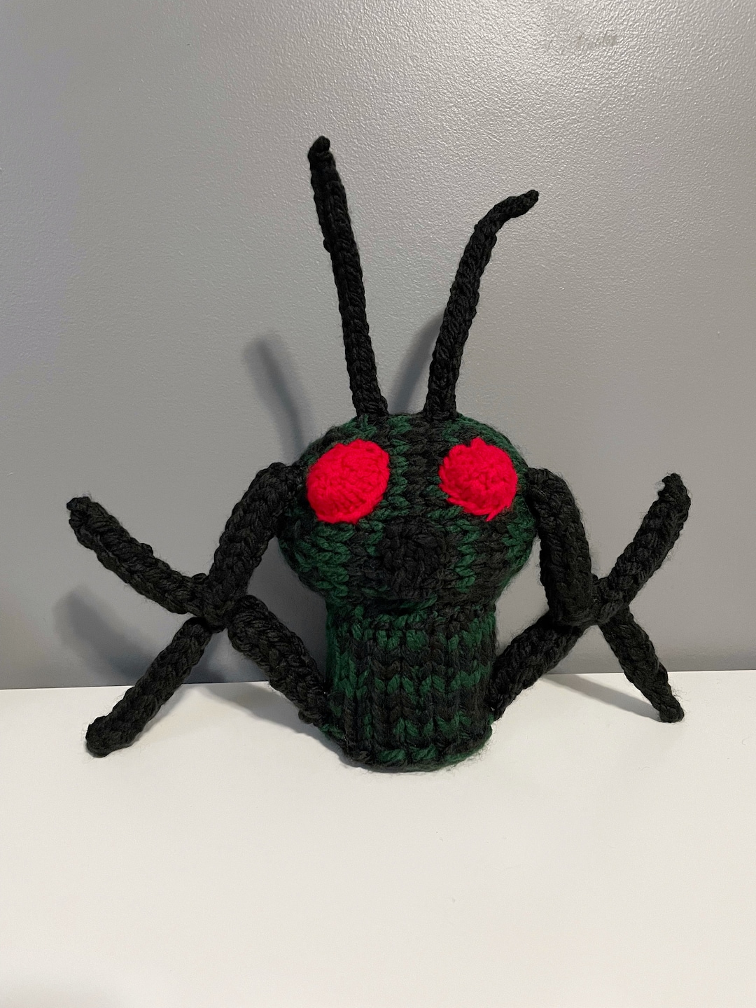 Lethal Company Hoarding Bug Knit PATTERN - Etsy