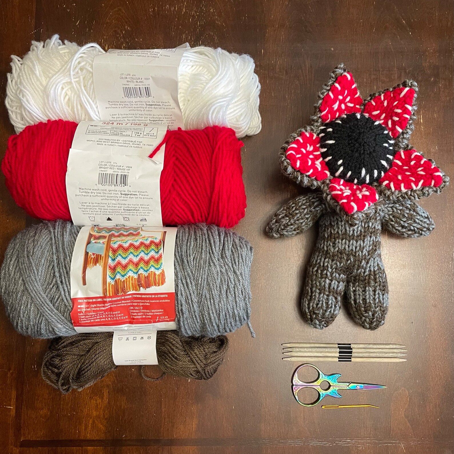 Dave the Demogorgon KNITTING PATTERN - Etsy