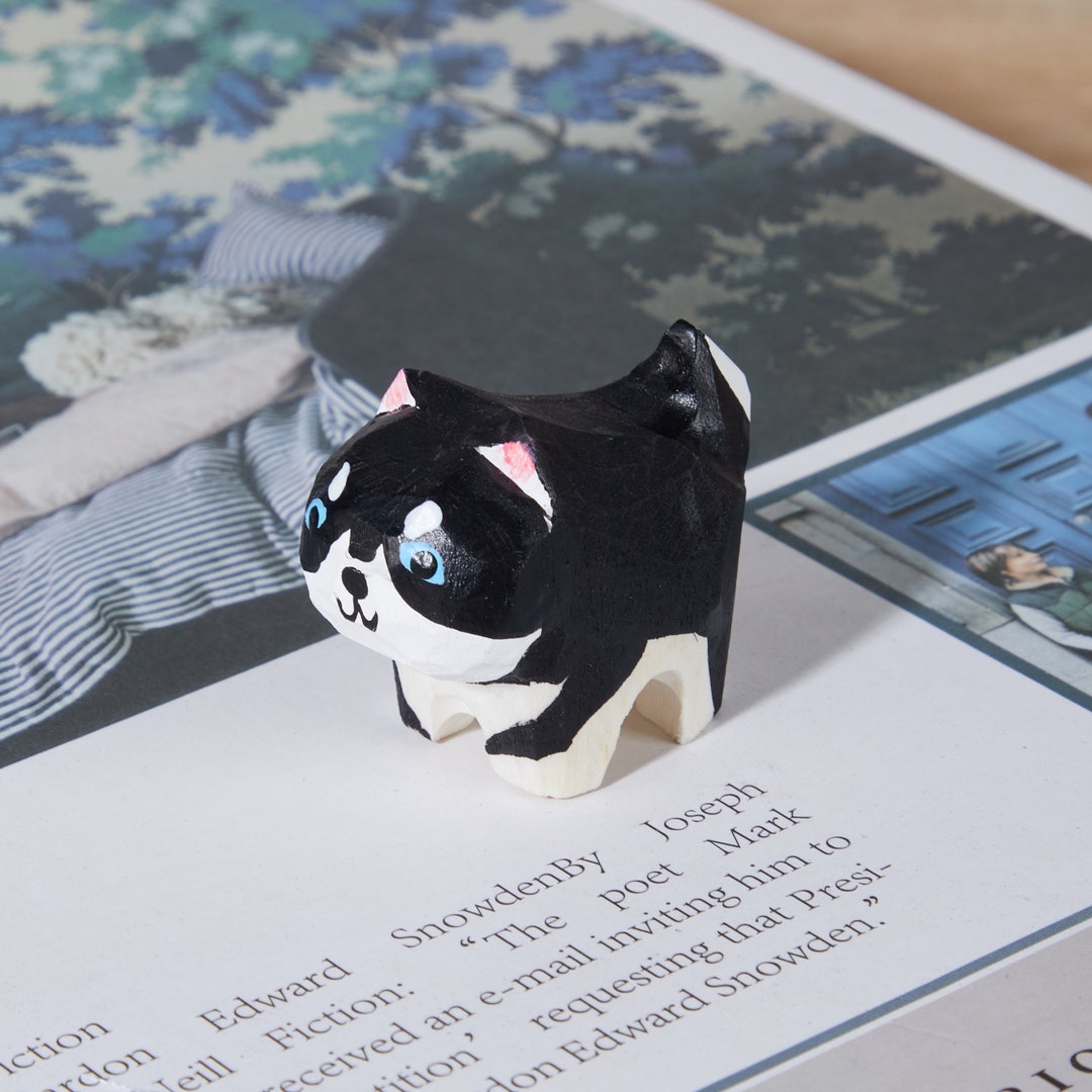 Hata Hand-carved Husky | Wooden Figurines | Wooden Animal | Home Decor ...