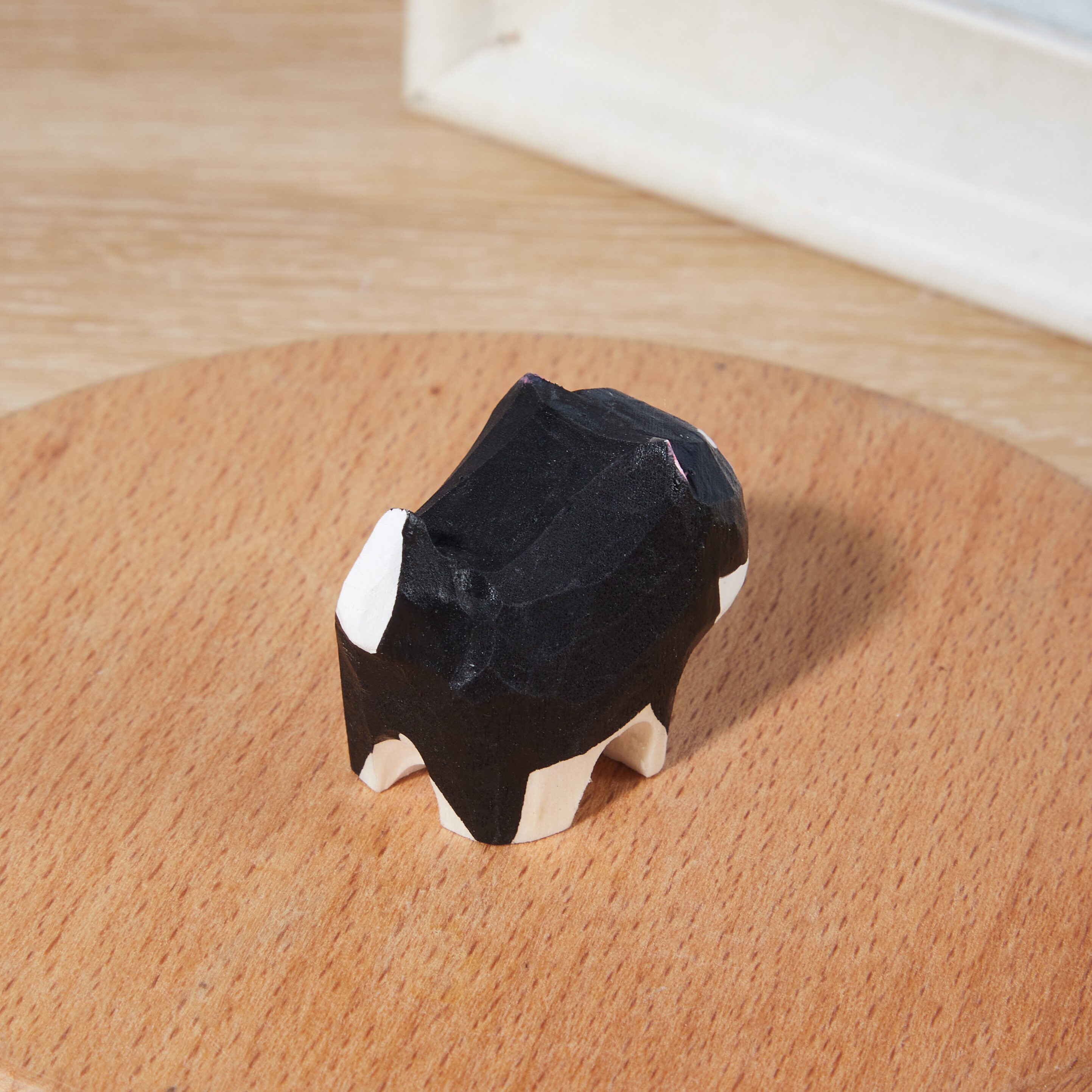 Hata Hand-carved Husky | Wooden Figurines | Wooden Animal | Home Decor ...