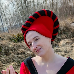 Escoffion - Female Medieval Headwear - Medieval Clothing for A Lady ...