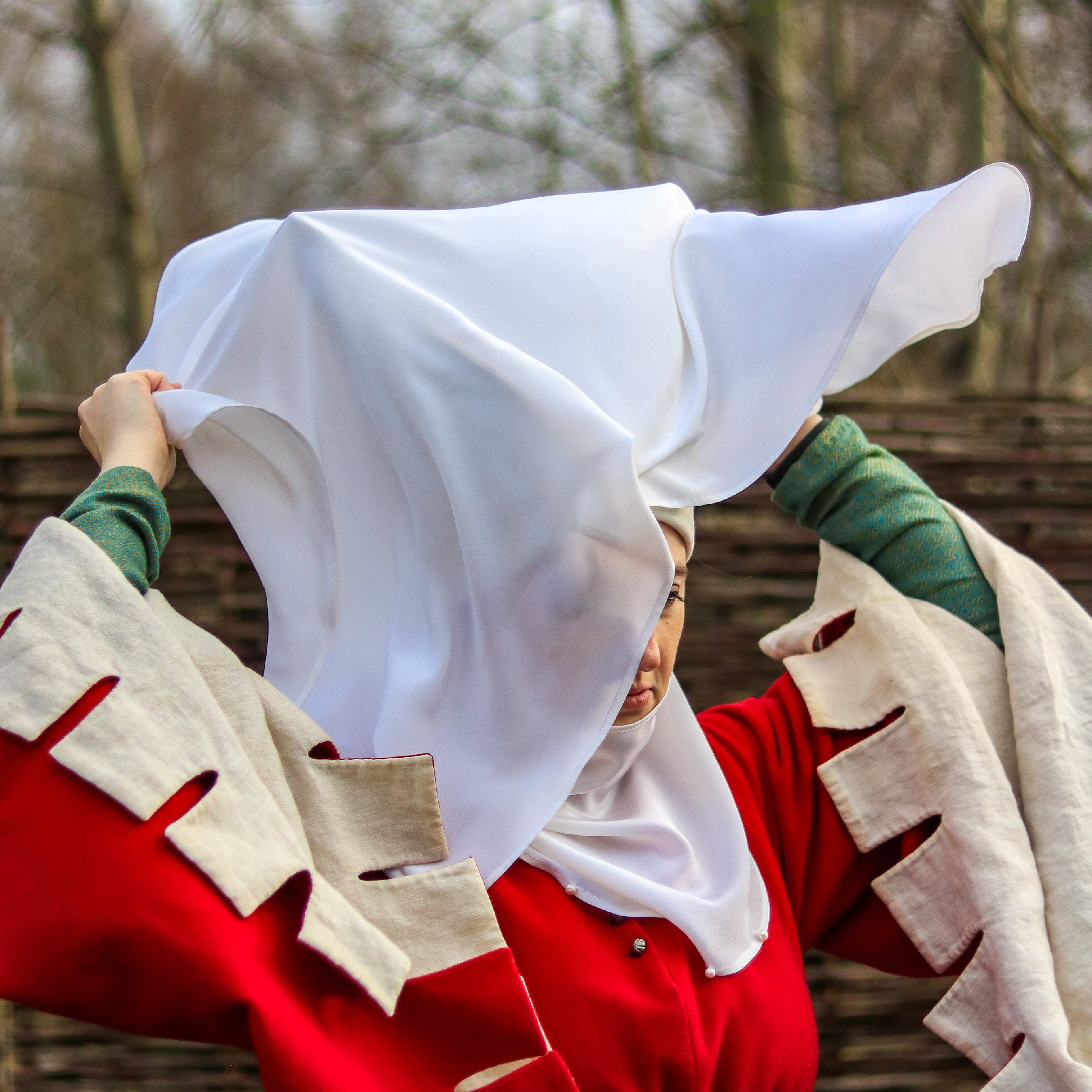 Horned Hennin - Female Medieval Headwear - 15th Century Headpiece for ...
