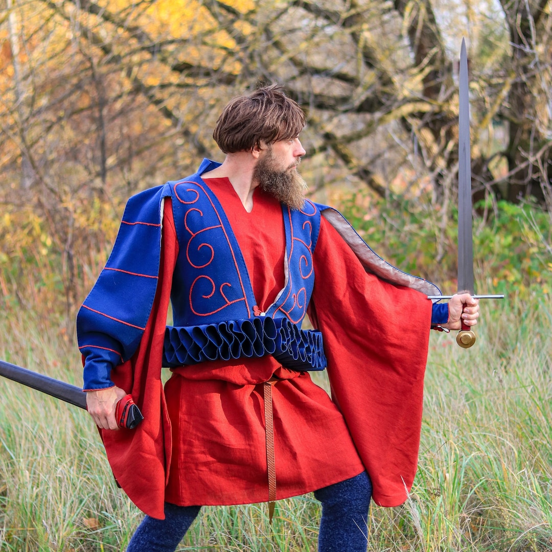 Irish Doublet Ionar With Ruff - Irish Warrior - Gaelic Bonnaght Costume ...