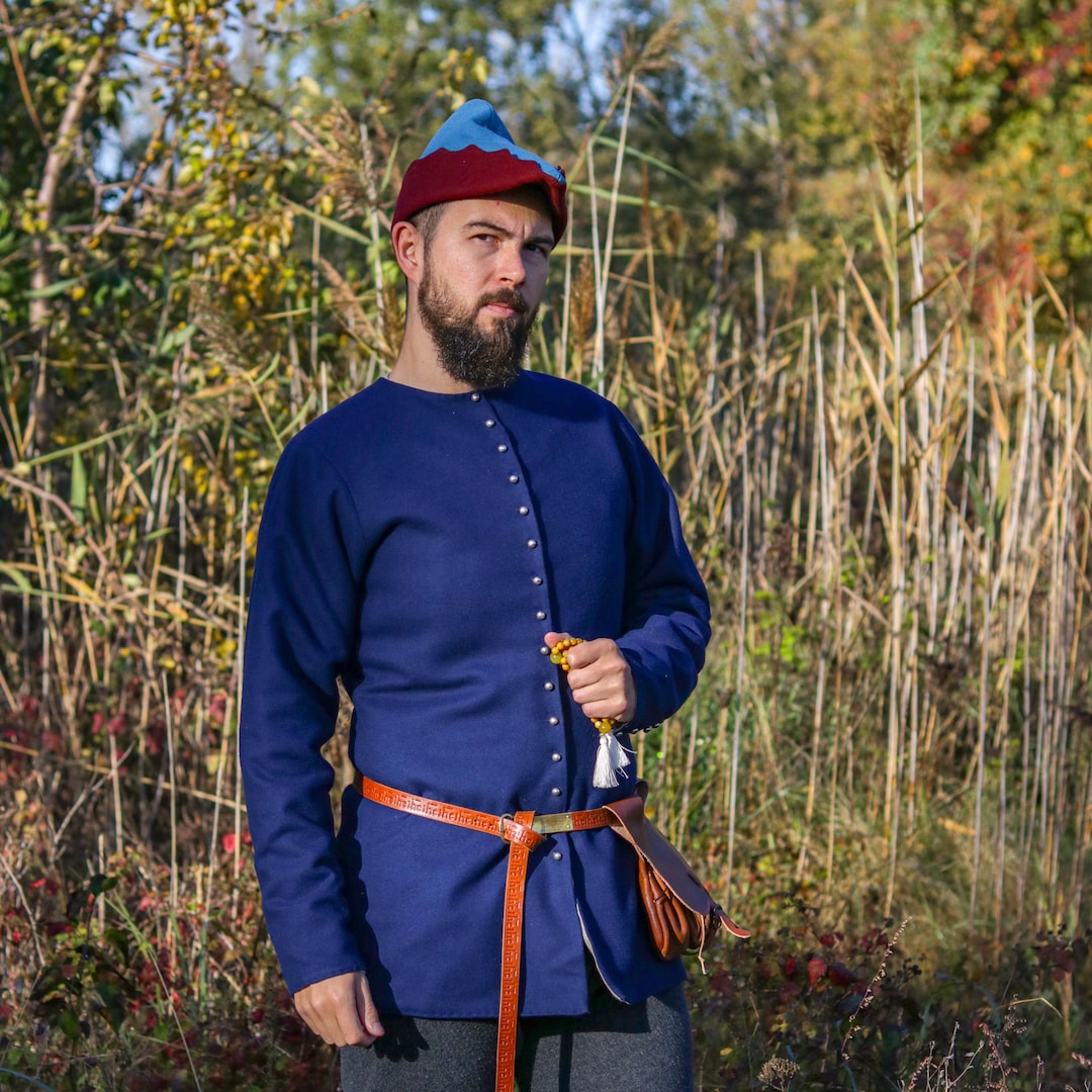 Elegant Men's Cotehardie - Wool Tunic - 14th Century Costume - Medieval ...