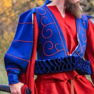 Irish Doublet Ionar With Ruff - Irish Warrior - Gaelic Bonnaght Costume ...
