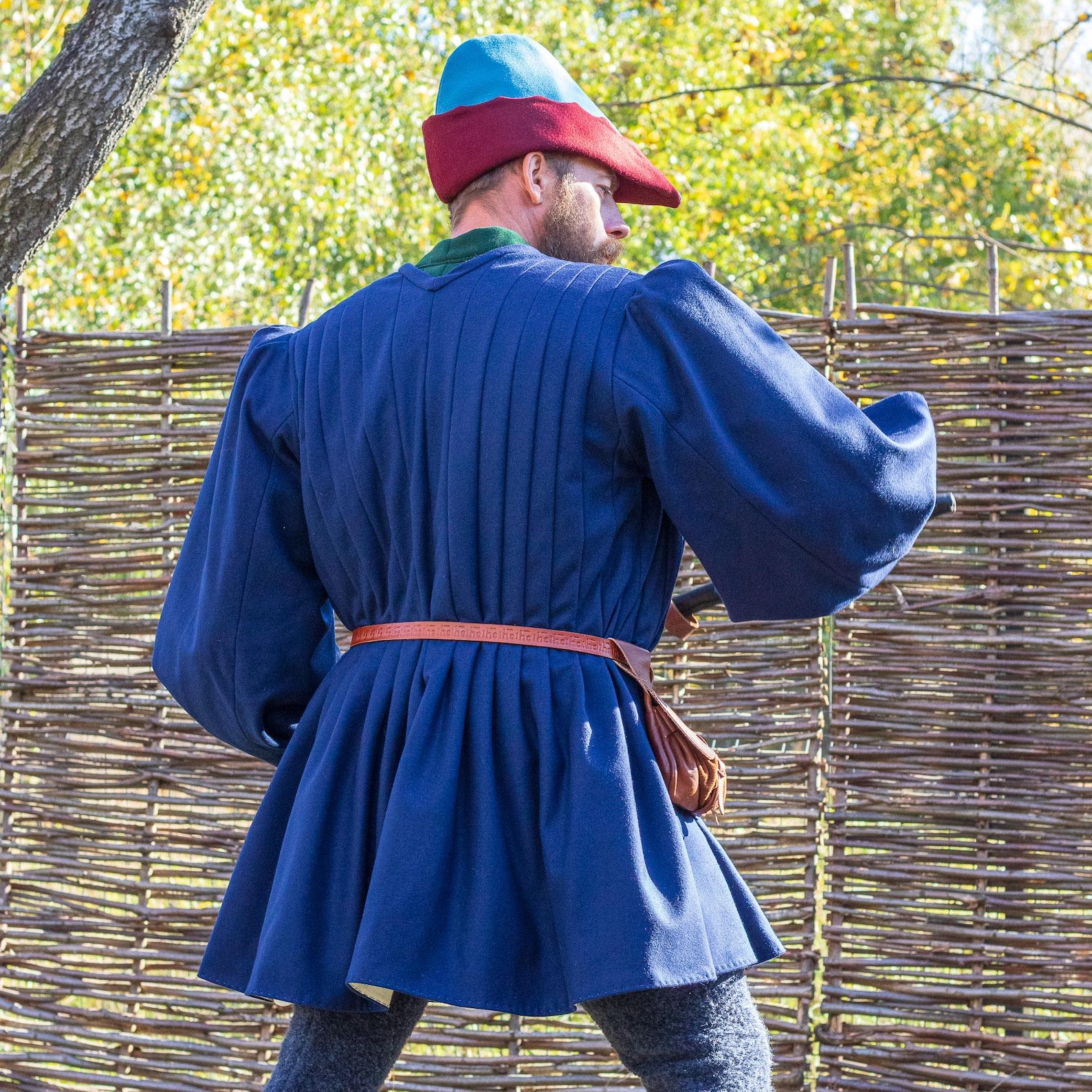 Medieval Pleated Robe Willem - Over-armor Tunic - Tabard - Knight’s Surcoat - Late 15th Century ...