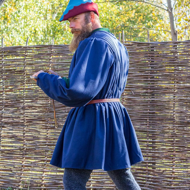 Medieval Pleated Robe Willem - Over-armor Tunic - Tabard - Knight’s Surcoat - Late 15th Century ...