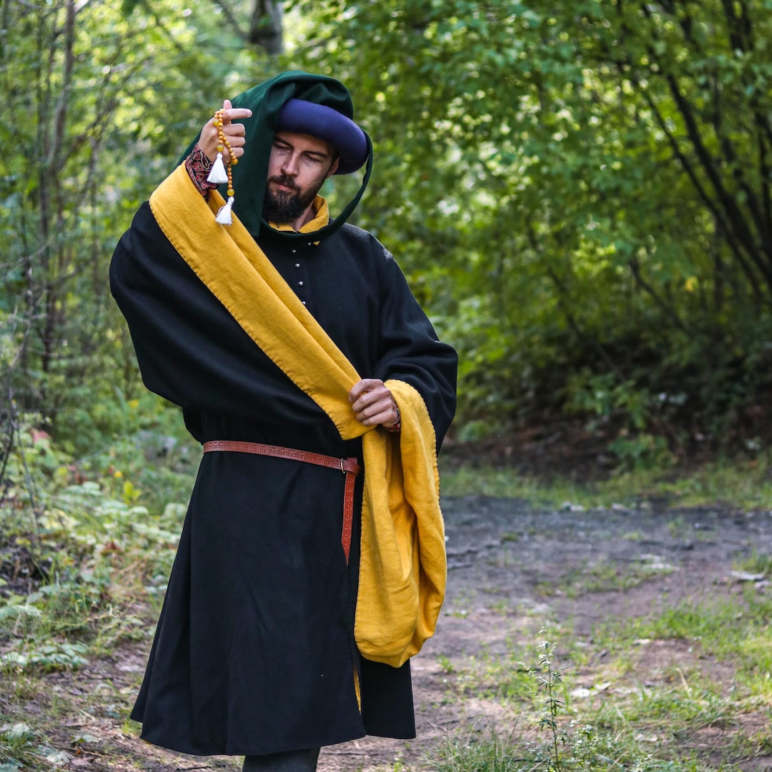 Houppelande - Medieval Dress for Men - Court Dress for 14th & 15th ...