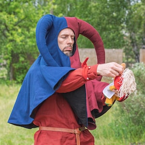 Jester's Hood - Cap 'n' Bells - Two-tone Medieval Jester Hood With ...