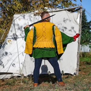 Irish Doublet Ionar - Traditional Irish Jacket - Gaelic Costume ...