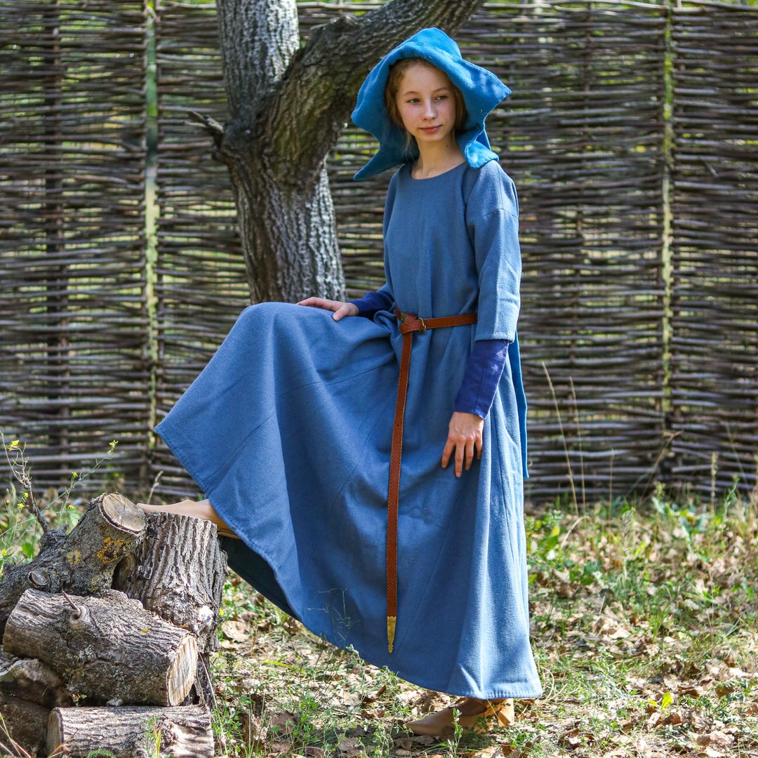 Medieval Woolen Surcot for Girls Surcote for 13th-14th Century ...