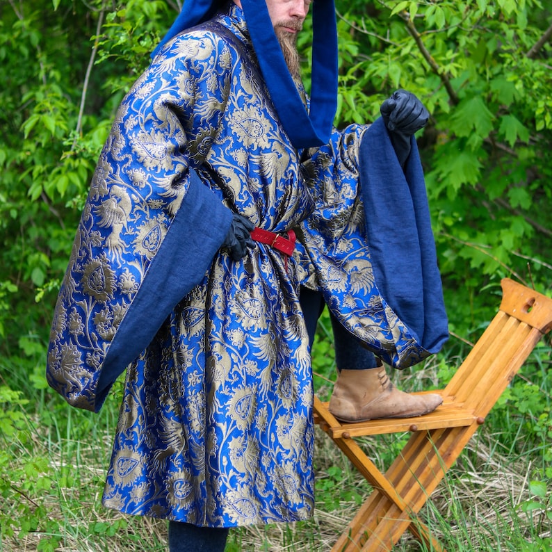 Houppelande - Patterned Brocade - Medieval Gown for Men - Court Dress ...