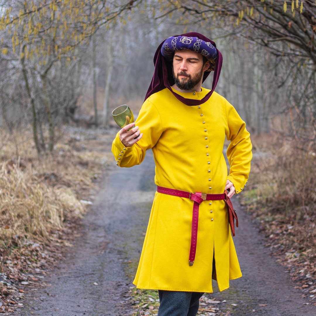 Jopula - Woolen Long Cotehardie - Authentic Historical Clothing ...