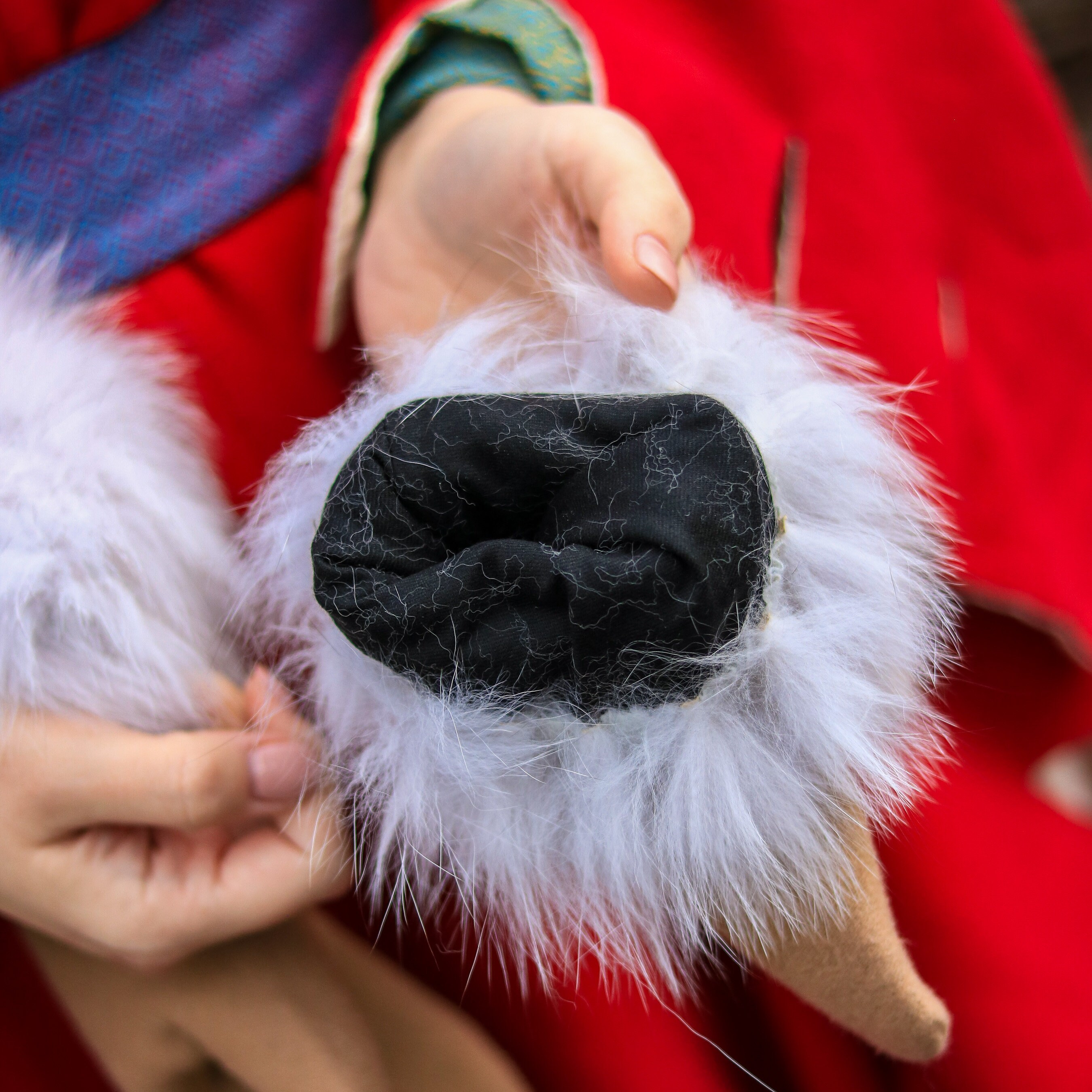 Split Mittens for A Lady - Women’s Mitten Gloves - Medieval Clothing ...