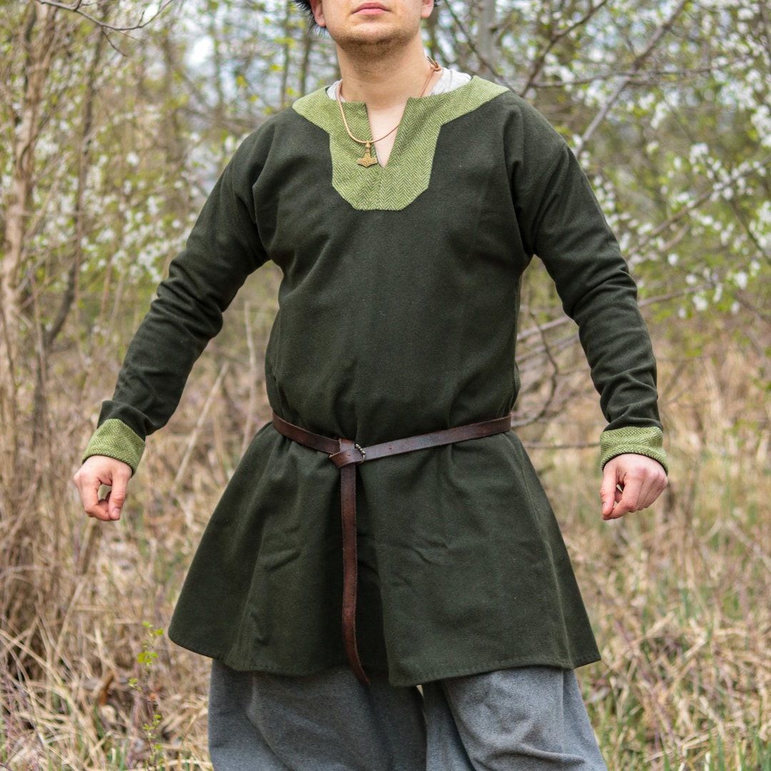 Viking Tunic for Men - Early Medieval Merino Wool Tunic With A Pattern ...