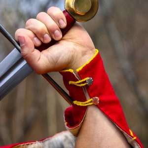 Irish Doublet Ionar - Traditional Irish Jacket - Gaelic Costume ...