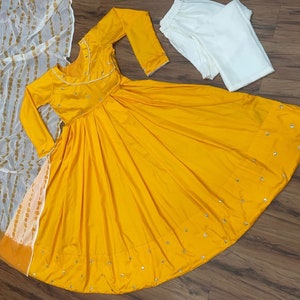 Indian Traditional Beautiful Fully Flared Anarkali Women Gown - Etsy