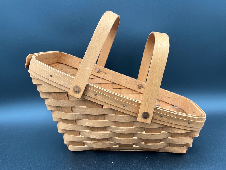 Longaberger Angled Fruit & Vegetable Basket With Wooden Swing Handles ...