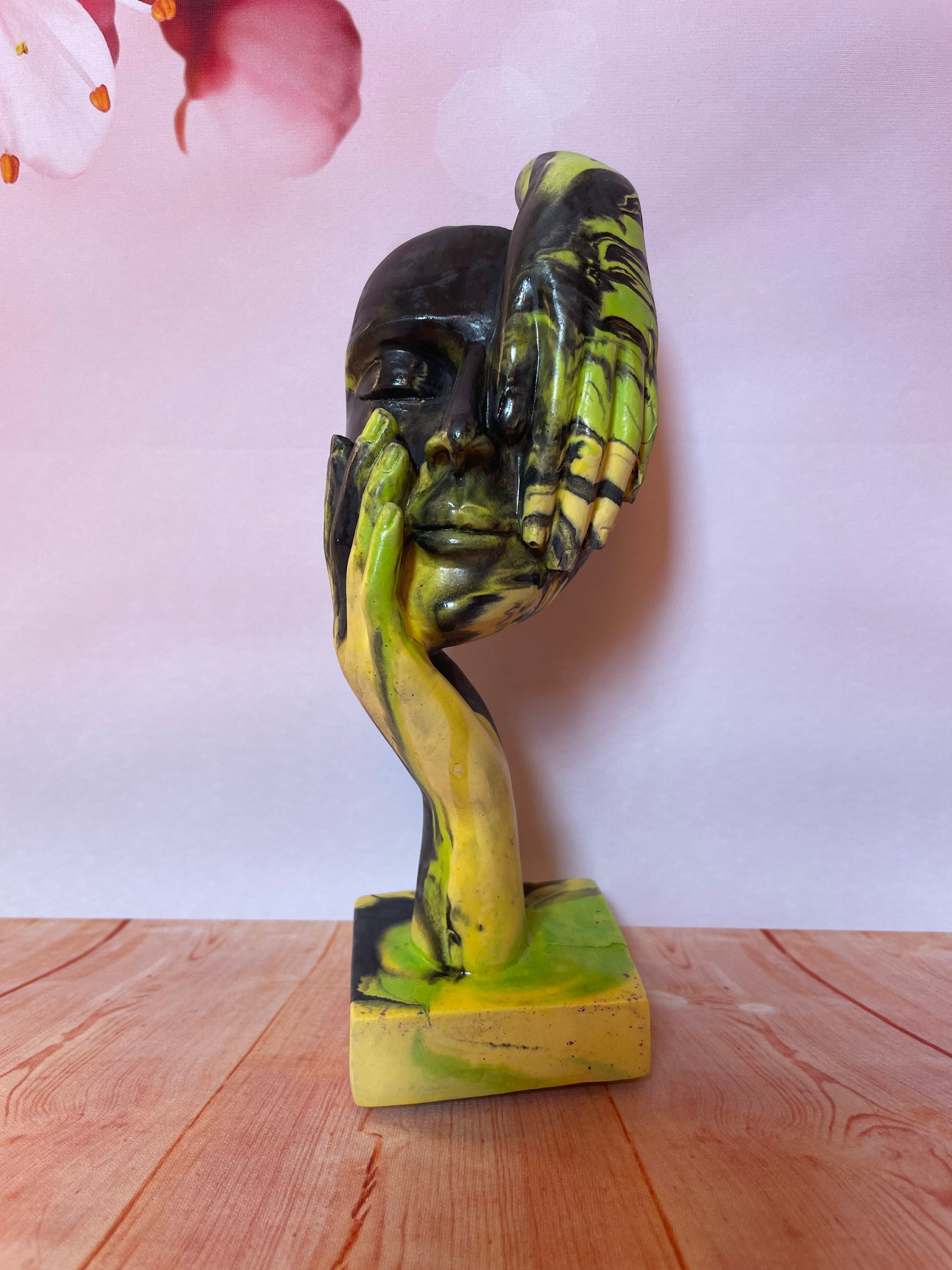 Hand and Face Statues, Women Sculpture, Housewarming Decors, Creative ...