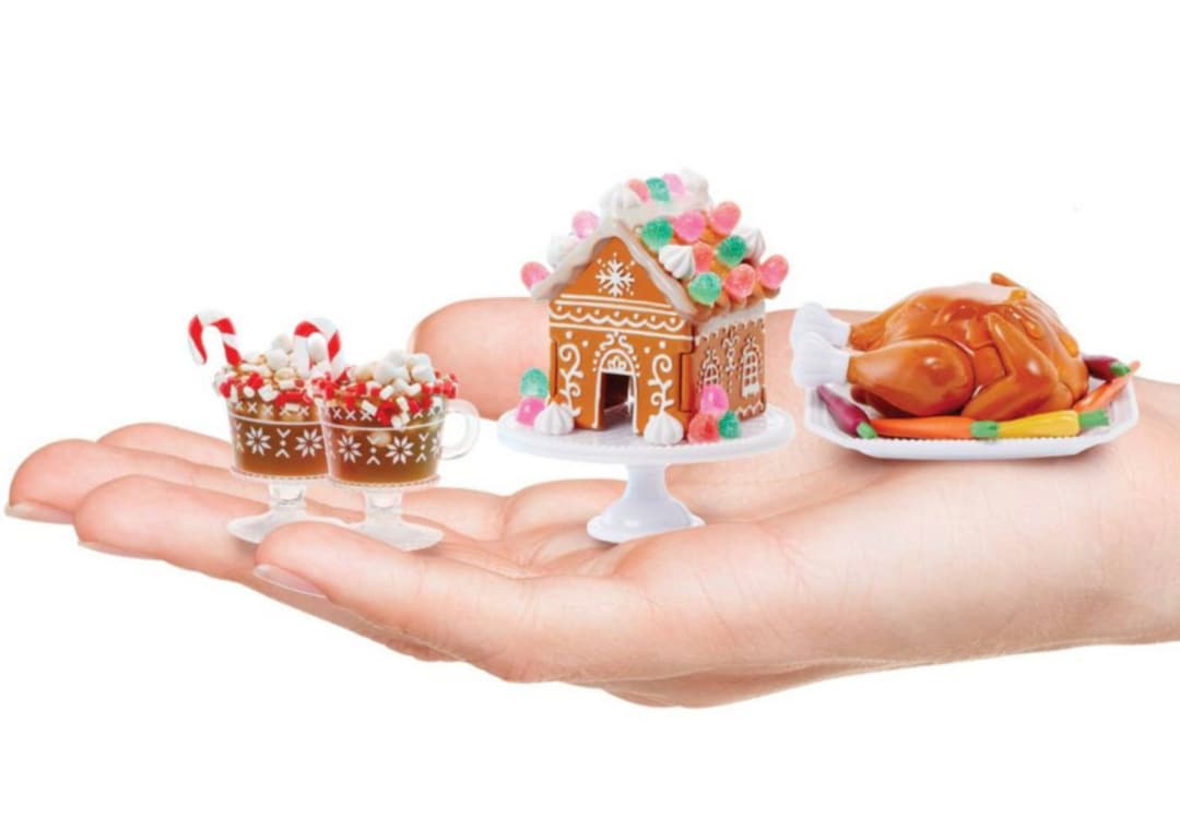 Mgas MINIVERSE HOLIDAY Series 1 Gingerbread House, Turkey Dinner, Hot ...