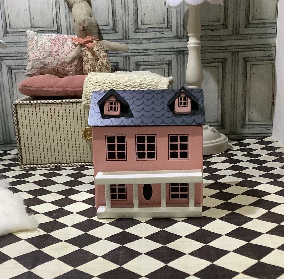 The Real TINY PINK HOUSE - Perfect Miniature for Your 1/8, 1/6 ...