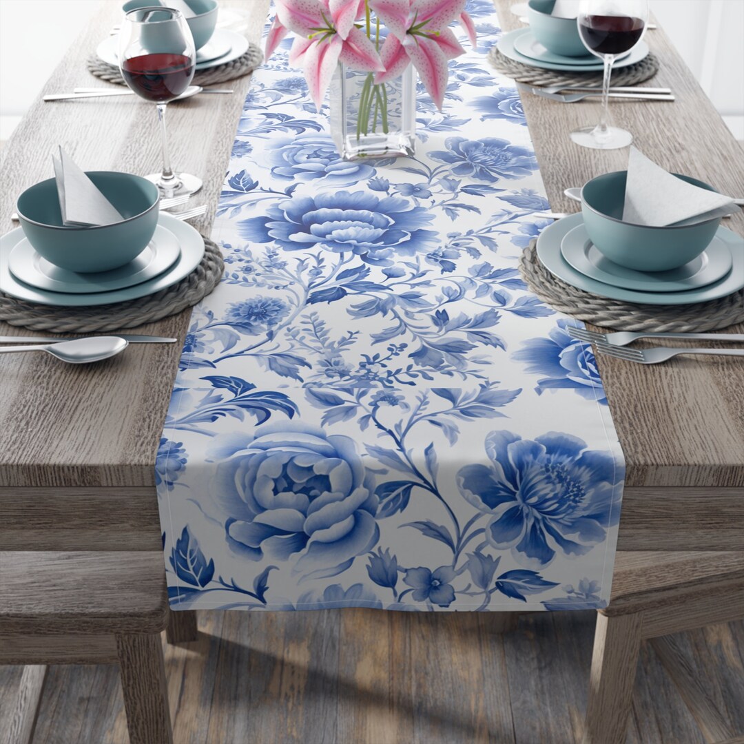 Chinoiserie Table Runner, Porcelain Print Table Runner, Blue White ...