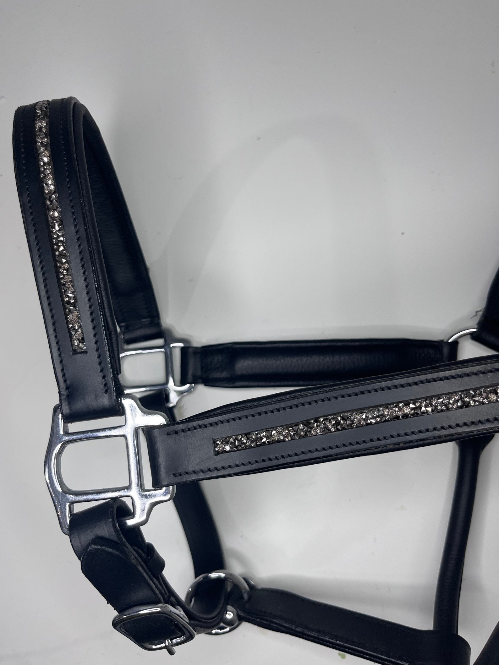 Grey Crushed Diamanté Crystal Leather Horse Cob Pony Padded Headcollar ...
