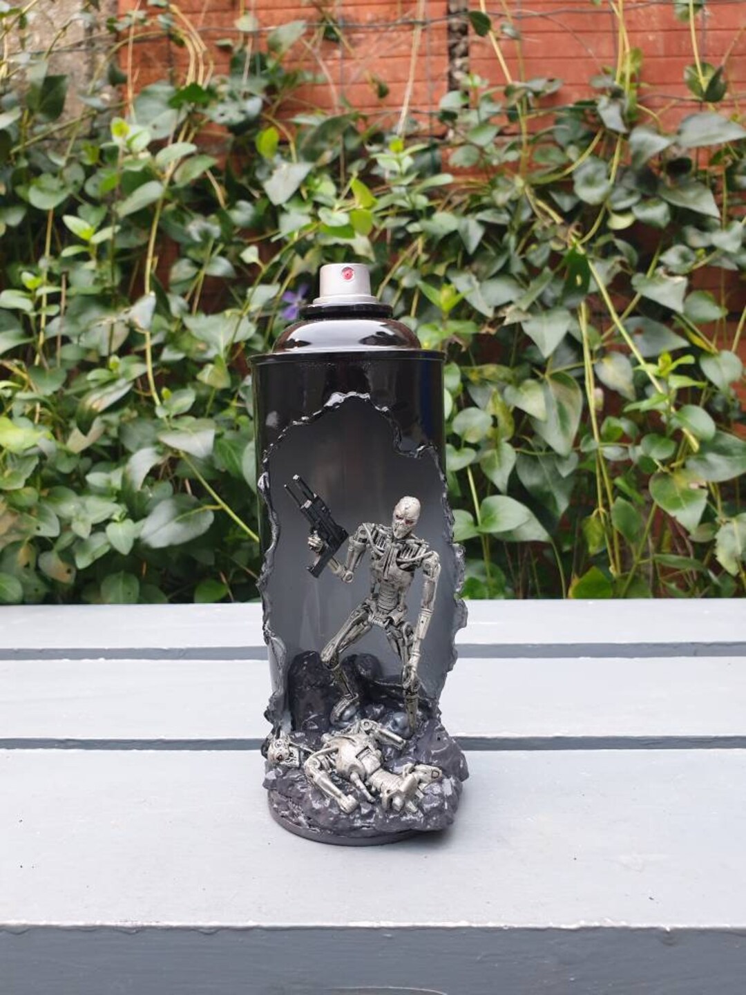 Terminator Figurine Graffiti Spray Paint T-800 - Etsy