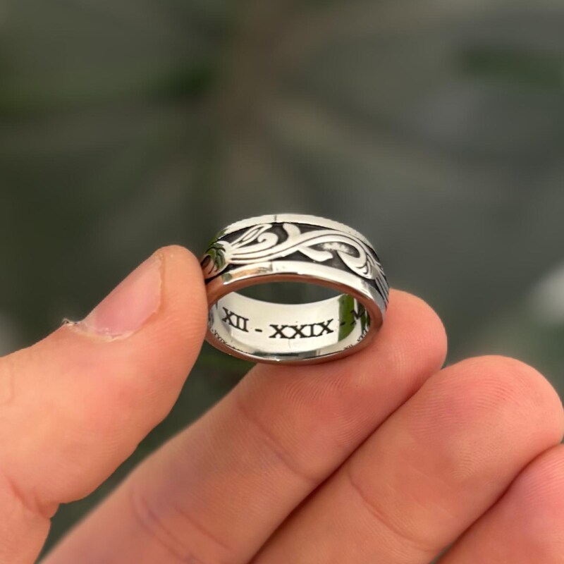 Engraved Signet Ring Plant - Etsy
