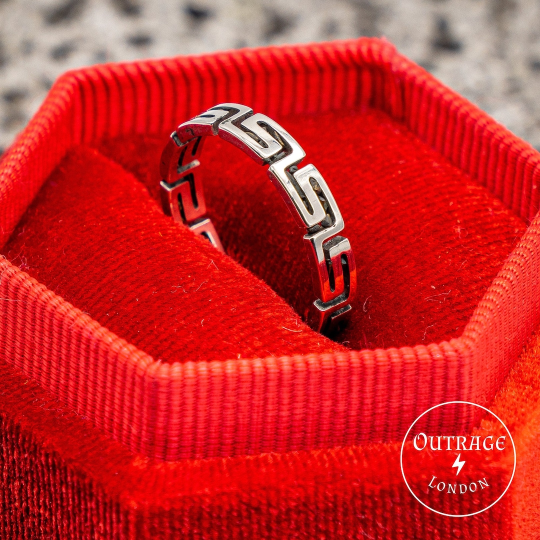 Silver Greek Pattern Band Ring for Woman and Men Premium Stainless ...