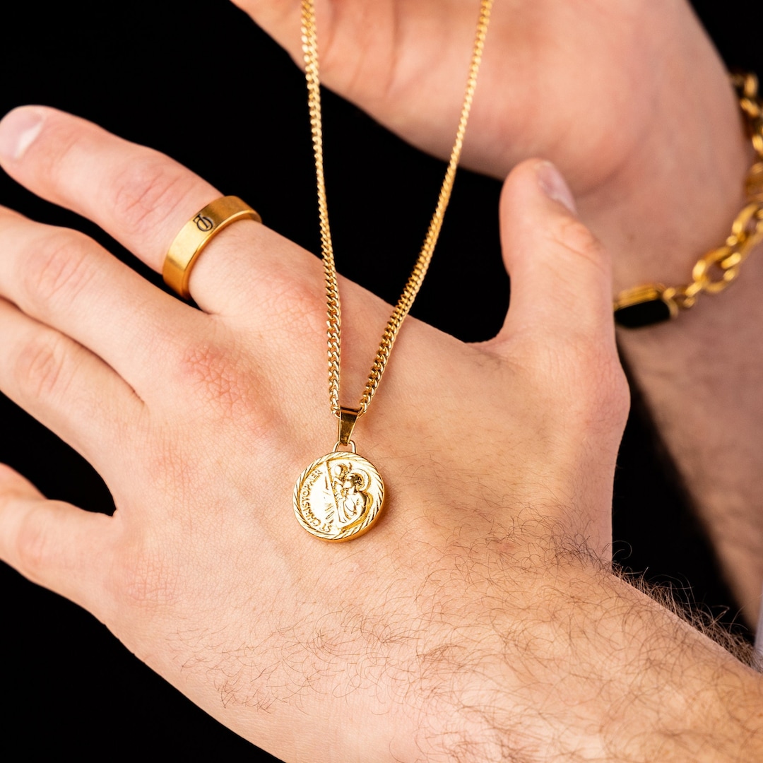 Mens 18k Gold St Christopher Chain Necklace Pendant, Figaro,rope,curb ...