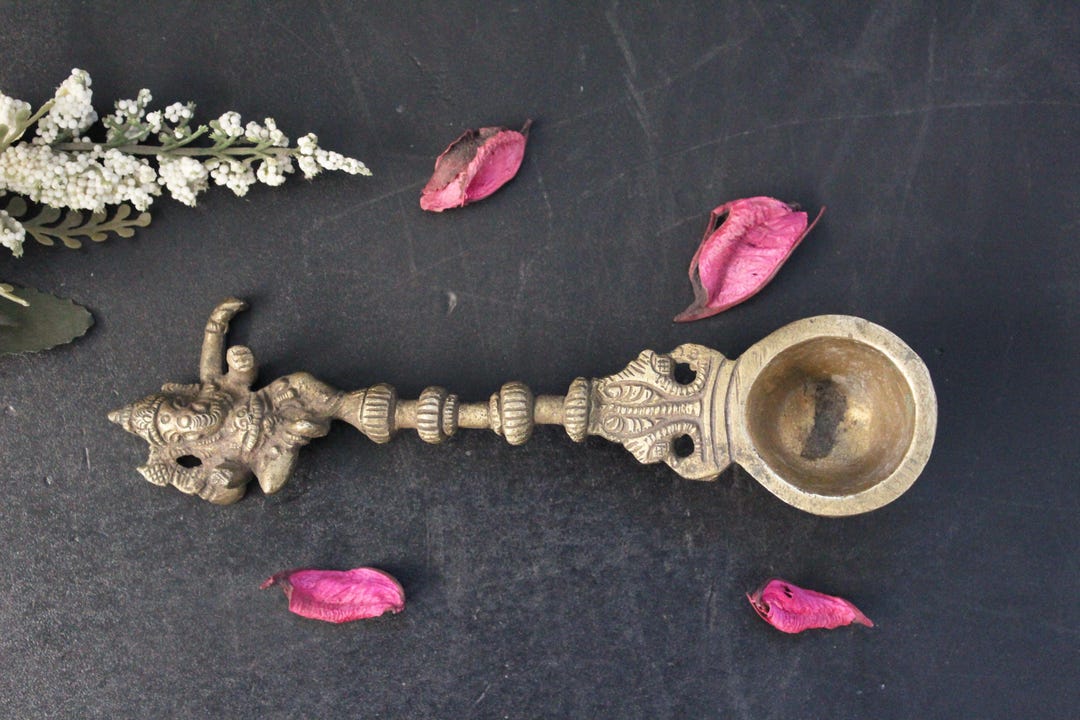 Dancing Ganesha Temple/pooja Spoon: Handcrafted & Made of Brass(size-7 ...