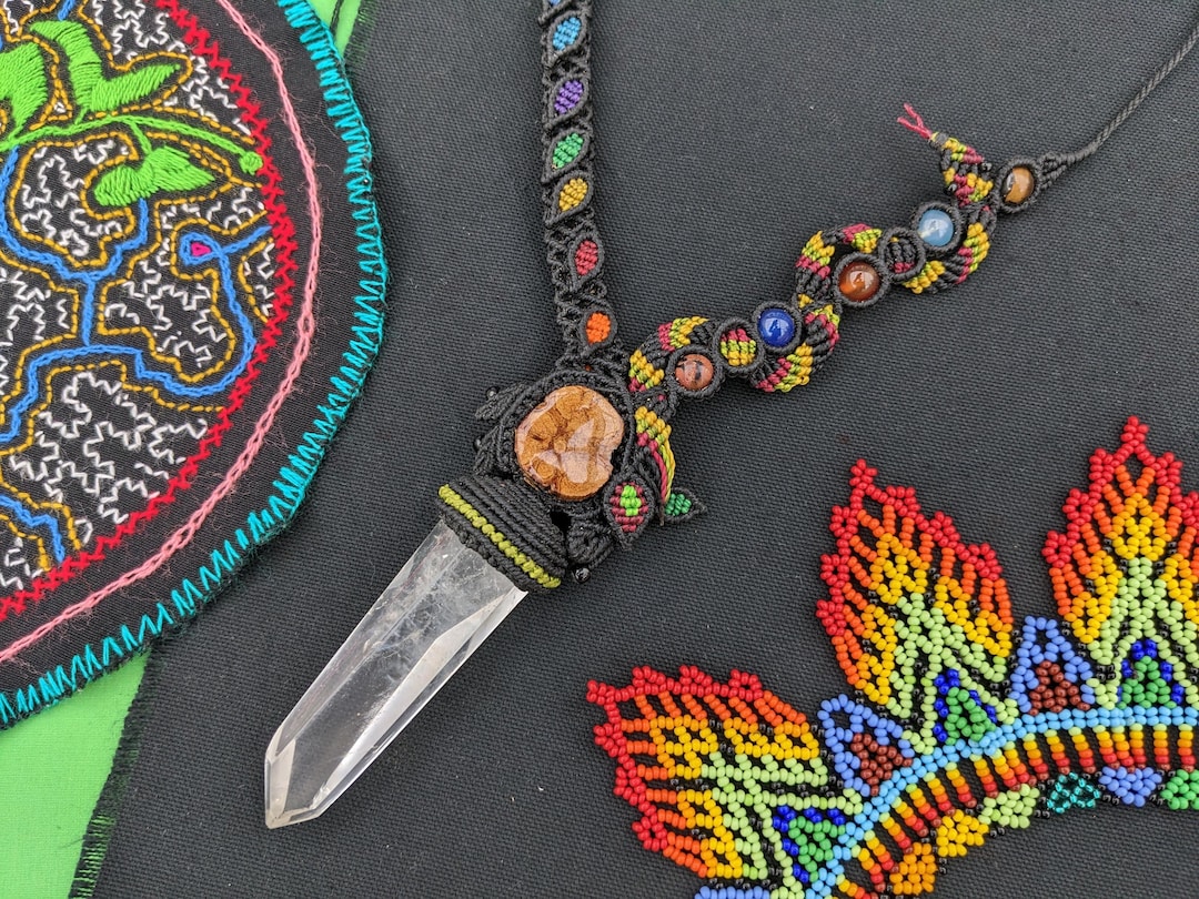 Anaconda Ayahuasca Peruvian Quartz Macrame Stone Crystal Pendant ...